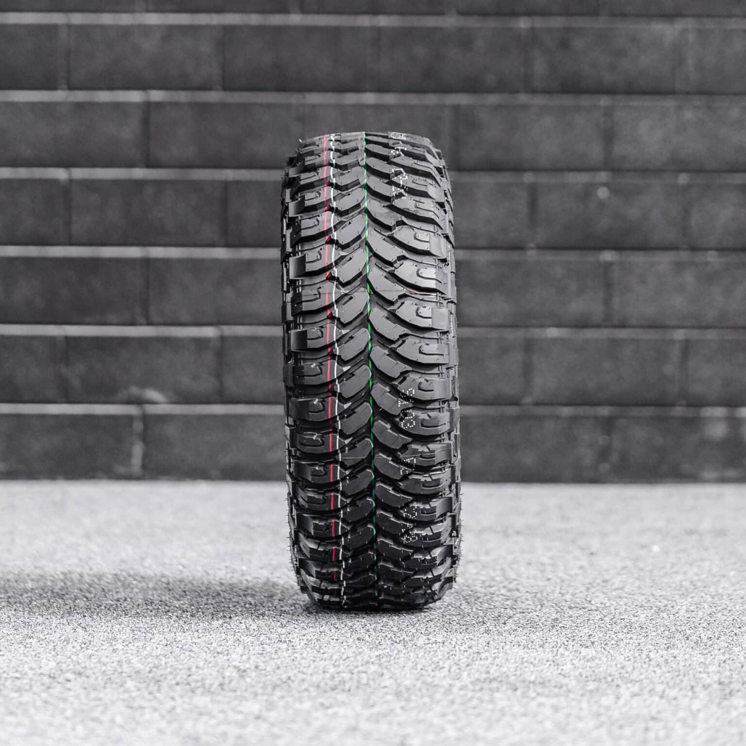 265/70/R17LT Mud Tyres + 17" Steelies Combo - NZ Motors Limited