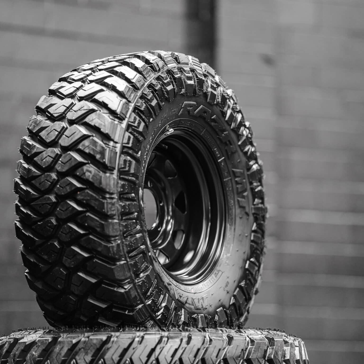 33x12.5 R15LT MAXXIS RAZR M/T + 15" Steelies Combo - NZ Motors Limited