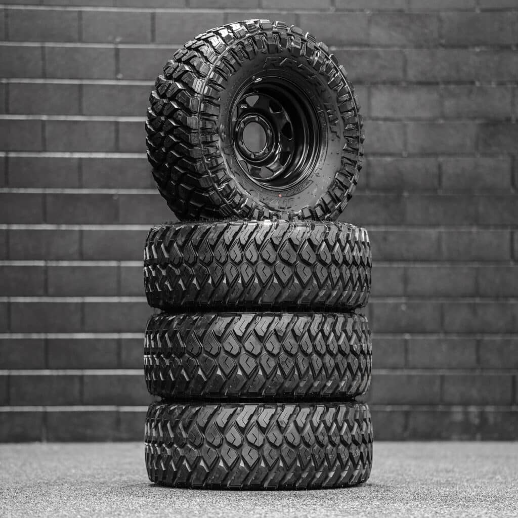 33x12.5 R15LT MAXXIS RAZR M/T + 15" Steelies Combo - NZ Motors Limited