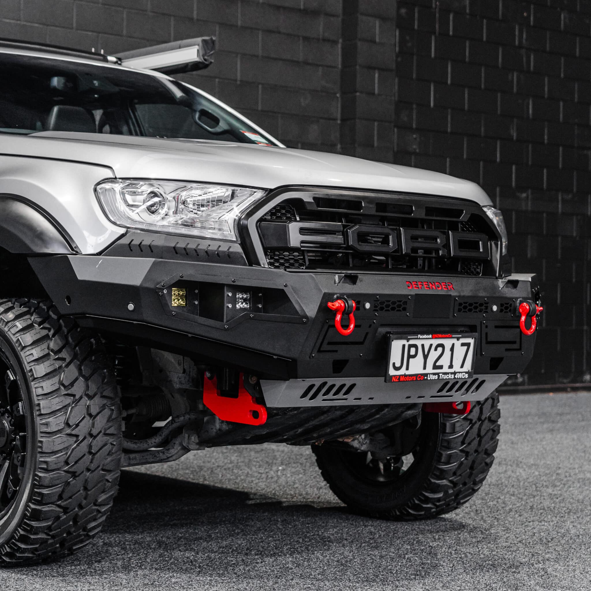 DEFENDER Off-Road Loopless Bull-Bar to suit Ford Ranger 2015 - 2022 ...